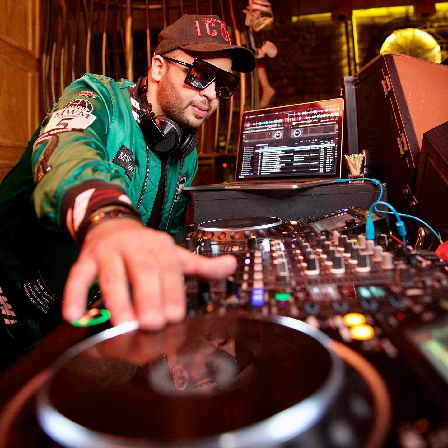 Indian DJ in Dubai | Bollywood, Punjabi & Fusion DJ Services