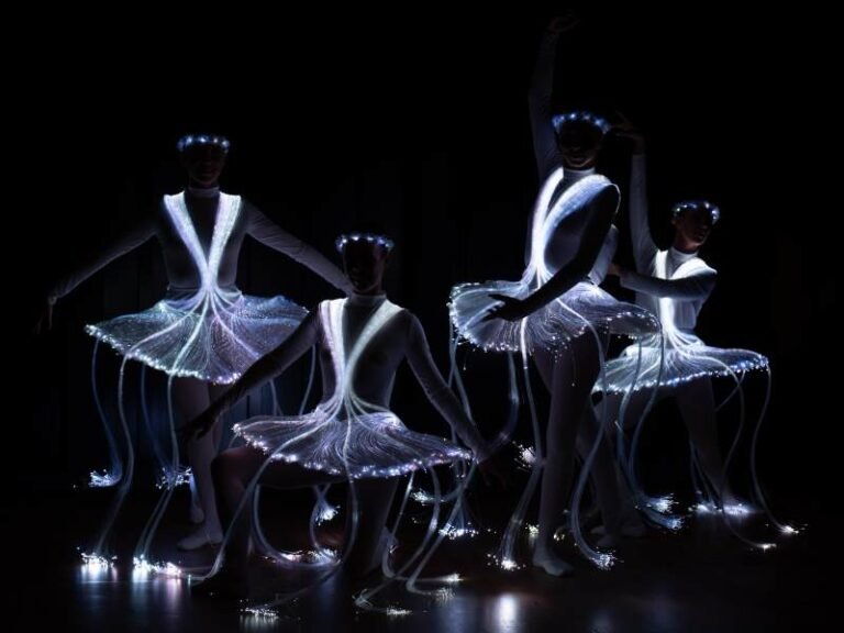 LED Ballerinas Dubai | Graceful Light Performances for Events
